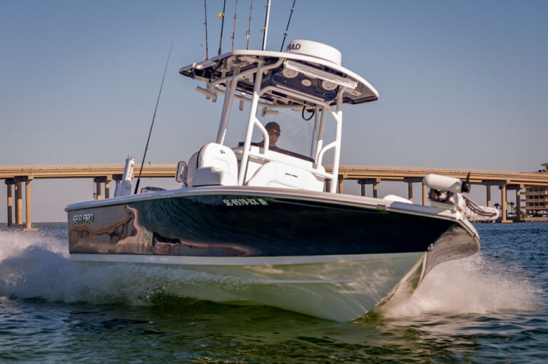 230 Bay – Sea Pro Boats