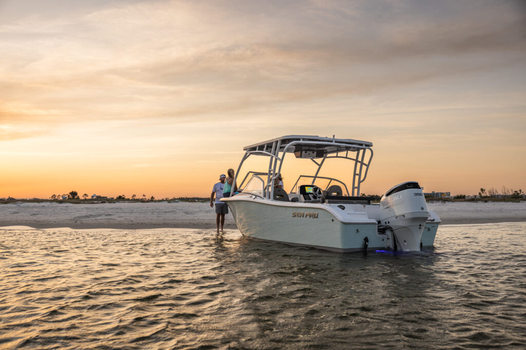 240 Dual Console – Sea Pro Boats