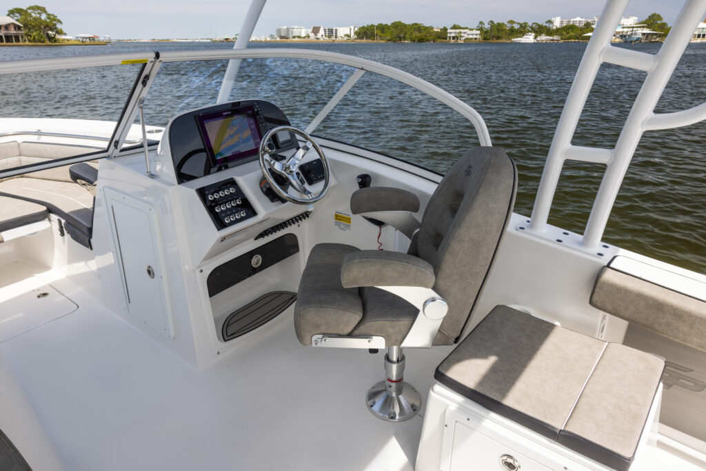 240 Dual Console – Sea Pro Boats