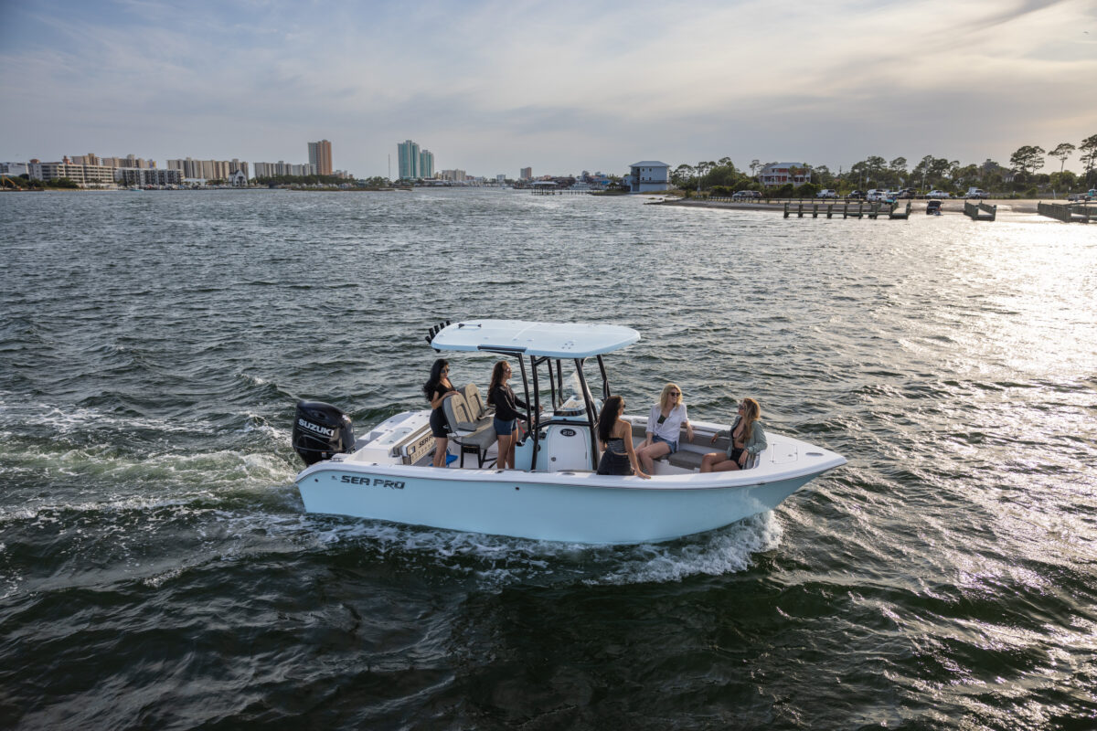 222 Center Console – Sea Pro Boats