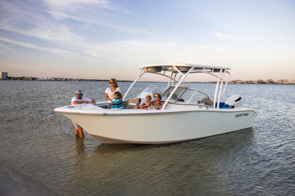 Sea Pro Boats – Bay, Center Console and Offshore Boats.